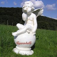Engel Engelchen Romantischer Deko Dekoration Gartenfigur Handkuss Kugel ...