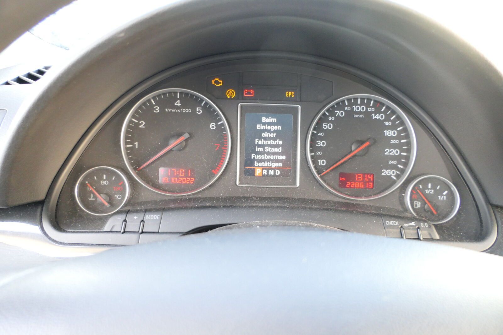 Audi A4 8E B6 Tacho Tachometer Kombiinstrument 8E0920930K Benziner ...