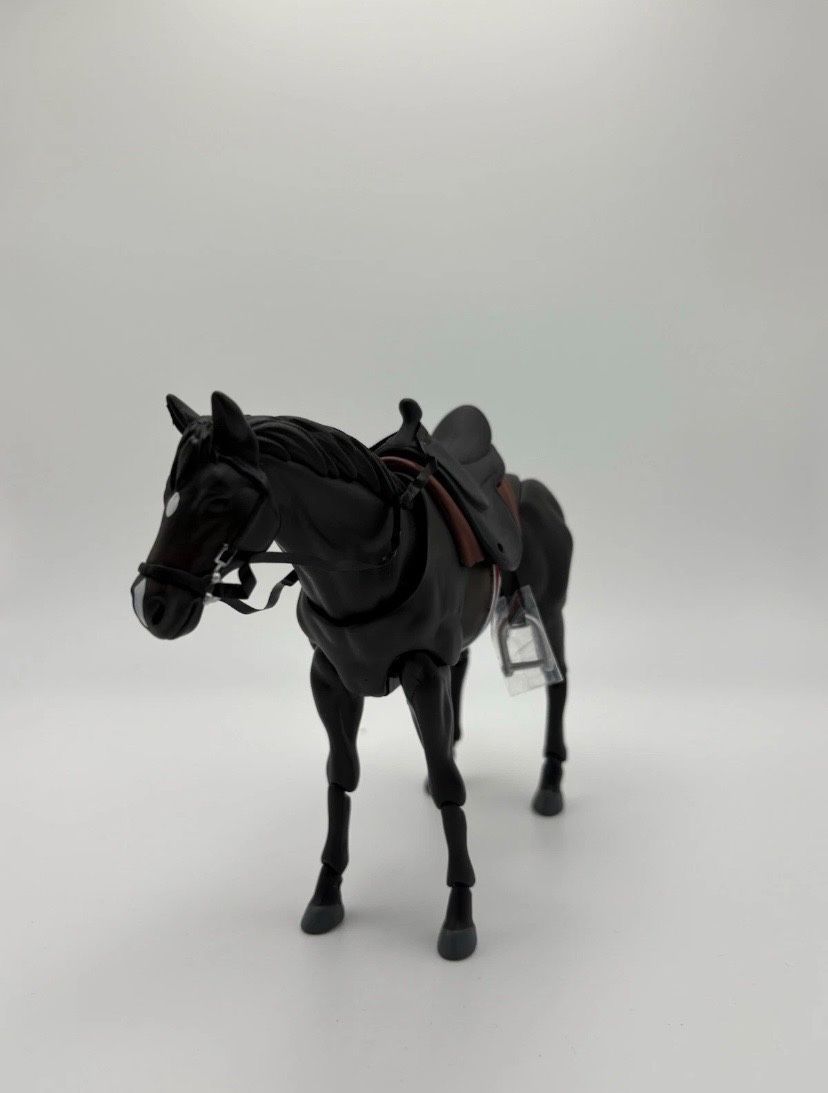 NECA Planet der Affen Revolution Caesar War Paint Actionfigur + Pferd ...