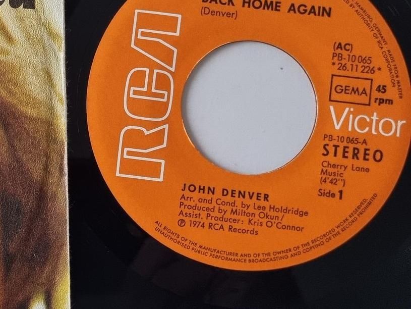 John Denver - Back Home Again 7'' Vinyl Germany/ BAD COVER! gebraucht ...