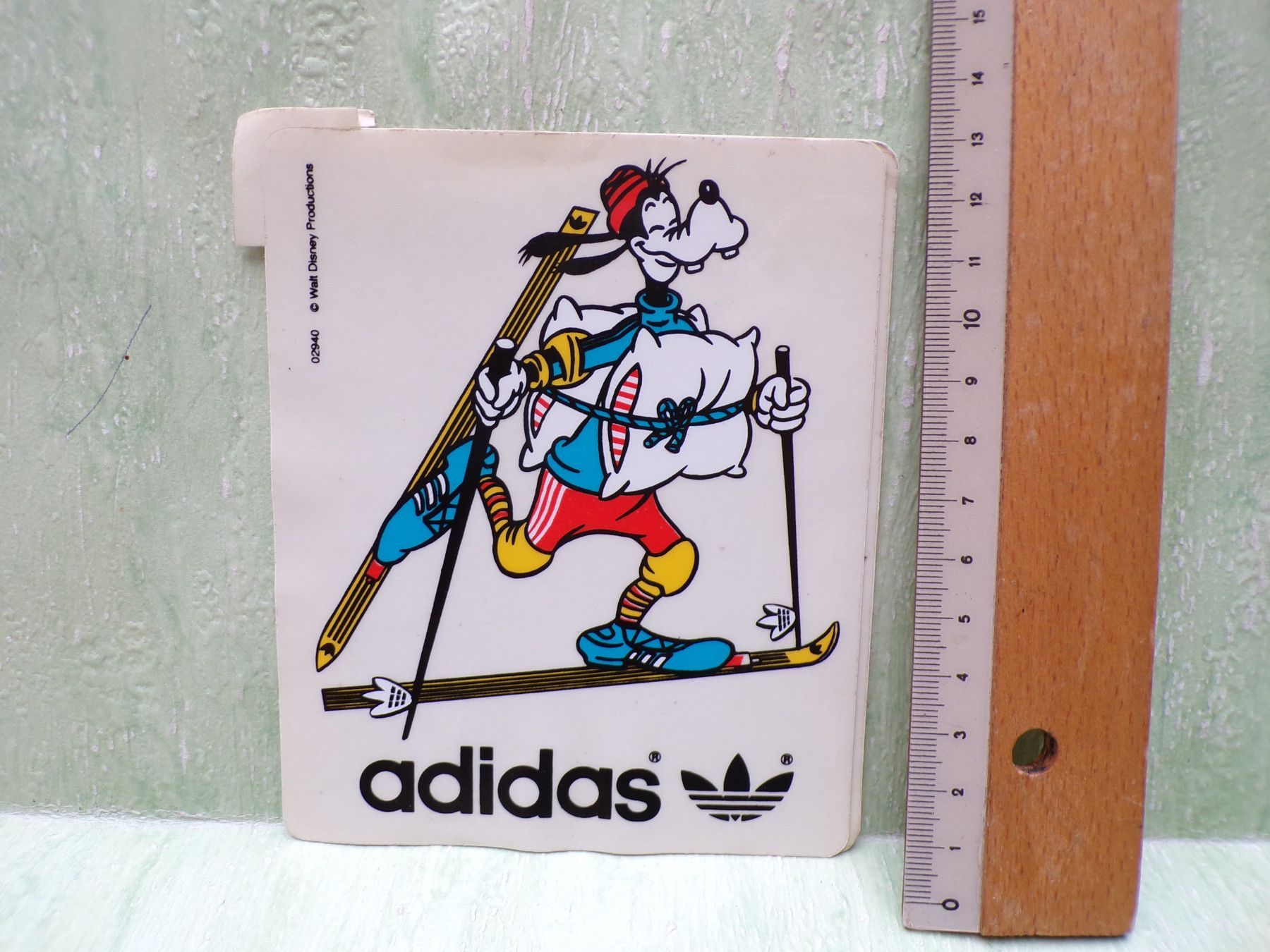alte Aufkleber adidas Walt Disney Goofy Sport Ski Tennis Fußball ...