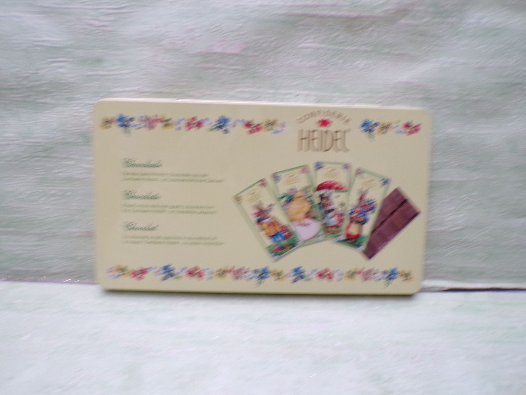 geprägte Relief Blechdose Heidel Confiserie Ostern Osterhase ...