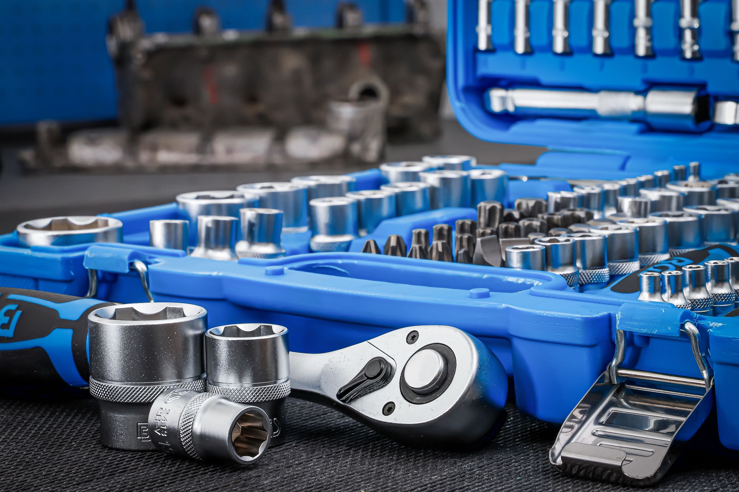 Ratschen Steckschlüssel Satz 192-tlg. Wellenprofil 6,3 mm (1/4") / 10 ...