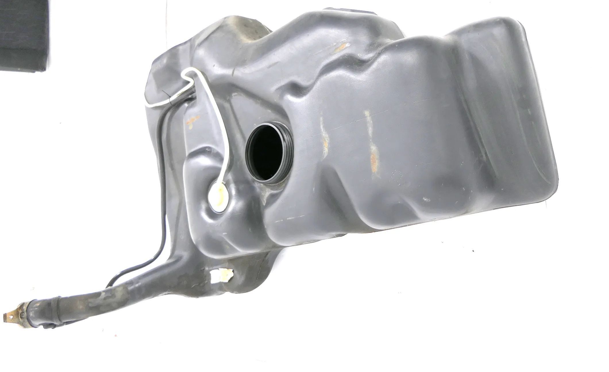 VW T4 Tank TDI Diesel Kraftstofftank kaufen bei Hood.de