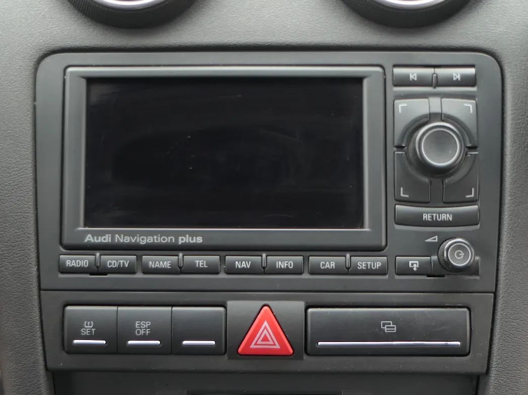 Audi A3 8P Radio Original Audi Navi Navigation Plus 8P0035192 + Code ...