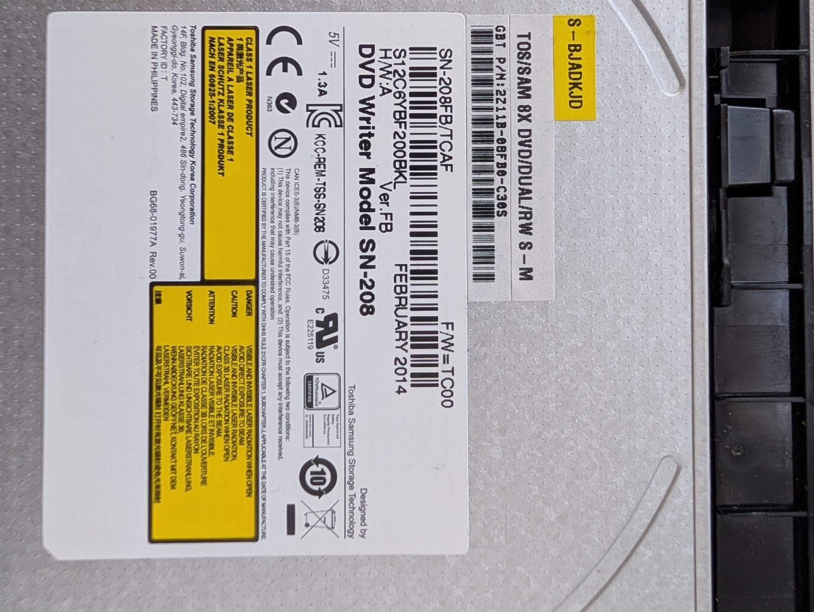 Gigabyte P15 DVD Writer SN-208 Laufwerk DVD Drive 208FB kaufen bei Hood.de