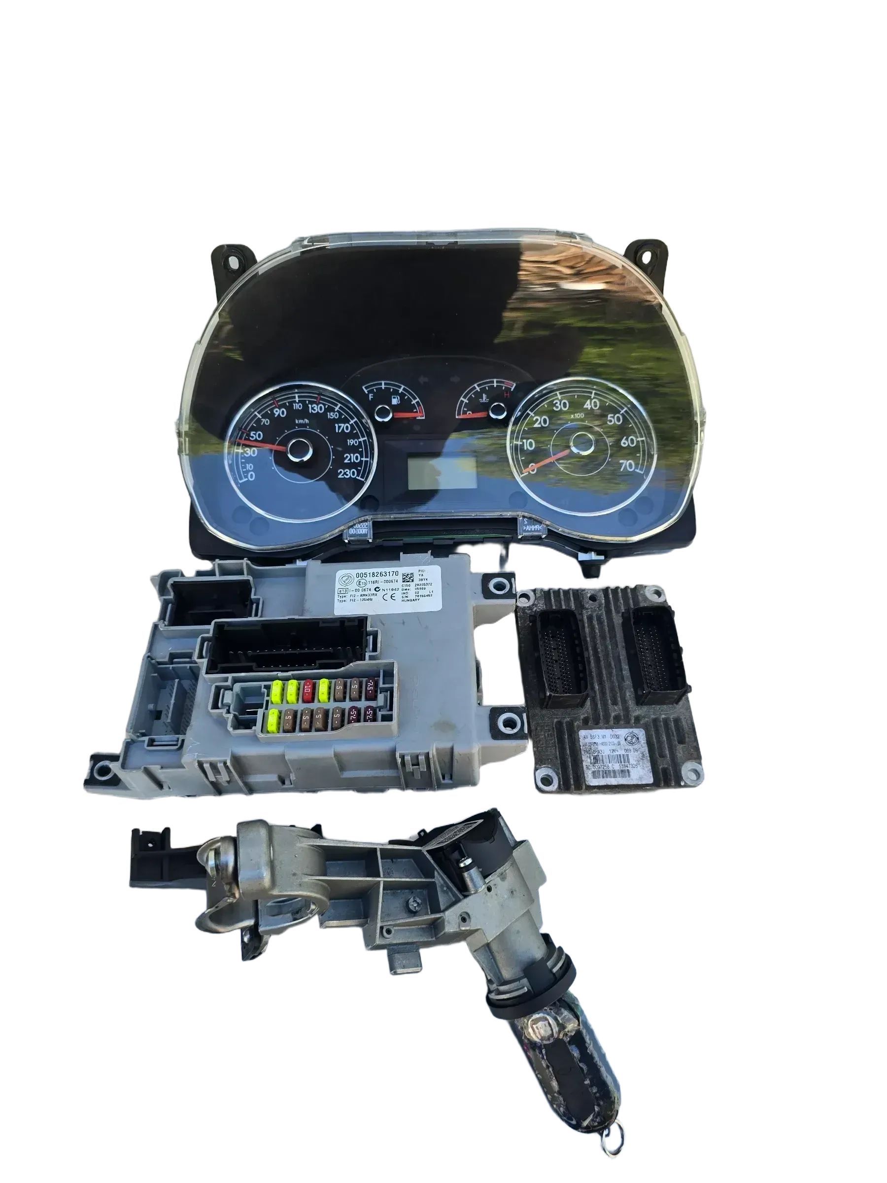 Motorsteuergerät Satz 51847326 Fiat Punto 1.2 8V 50 KW 69 PS kaufen bei ...