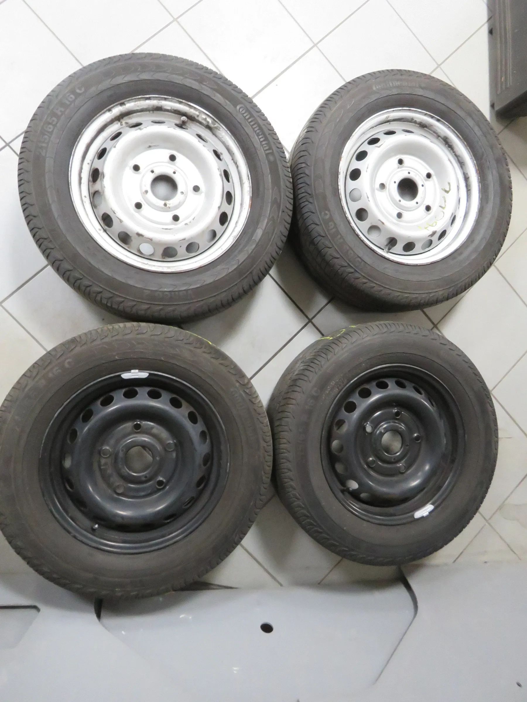 Sommerräder Ford Transit Custom Continental 215 65 16 Stahl mit RDKS ...