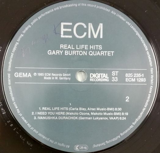 Gary Burton Quartet - Real Life Hits LP ECM 1293 kaufen bei Hood.de
