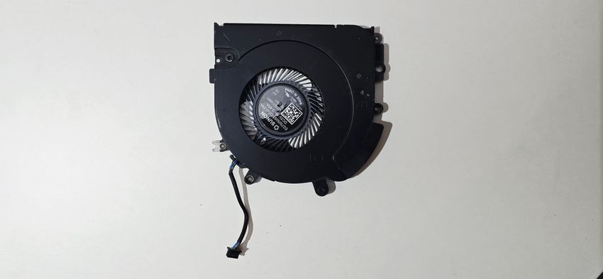 HP ZBook 15u G5 CPU Cooling Fan Heatsink EG75050S1 kaufen bei Hood.de