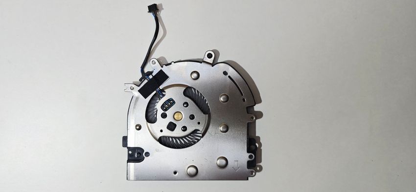 HP ZBook 15u G5 CPU Cooling Fan Heatsink EG75050S1 kaufen bei Hood.de