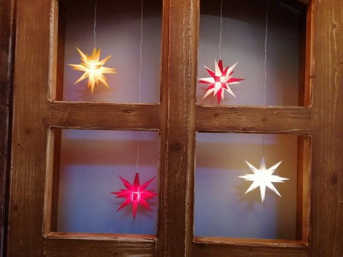 Herrnhuter Stern 13 cm Sterne rot LED Dekorationsstern Weihnachtsstern ...