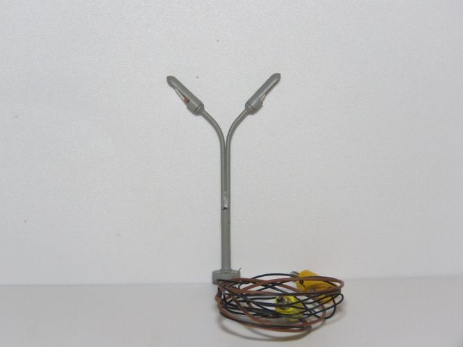 Brawa 84012 - Peitschenlampe - 105 mm - HO - 1:87 kaufen bei Hood.de