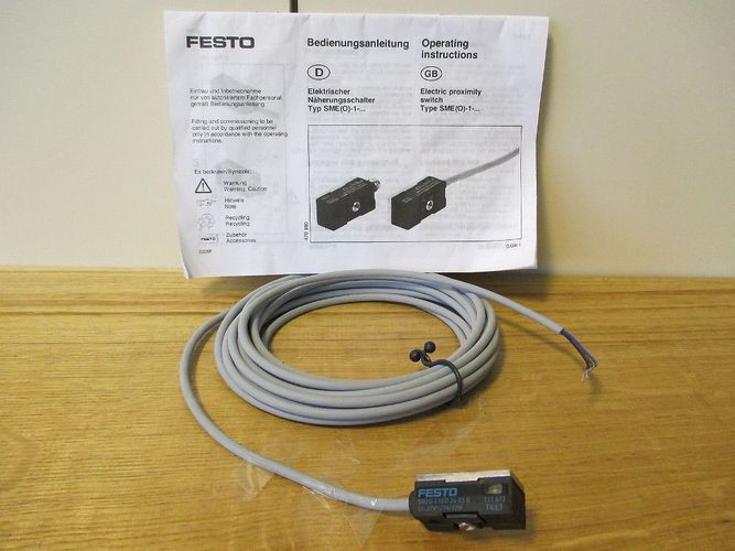Festo Elektrischer Näherungsschalter Endschalter SMED-1-LED-24-K5 S13 ...
